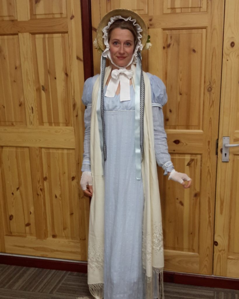 About Meridith Towne | Meridith Towne - Dressmaker & Costume Historian